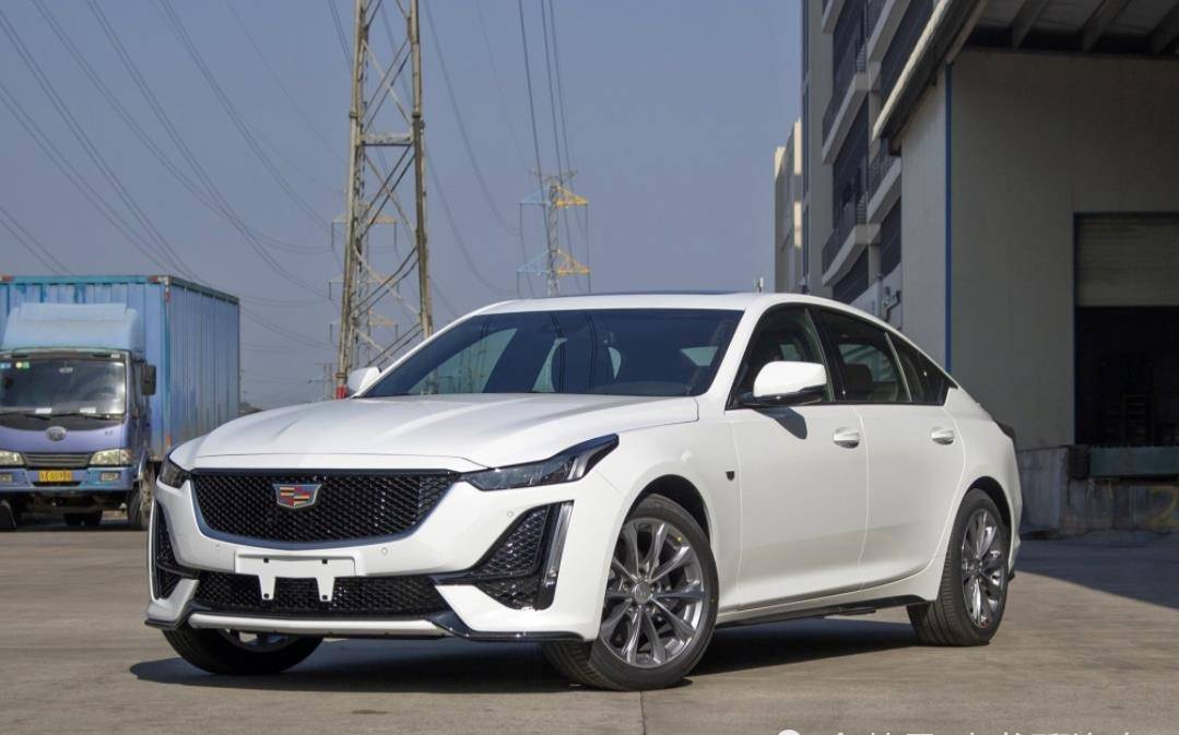 30万出头选哪款？大众奥迪A4L对比凯迪拉克CT5，车主：差别真大_搜狐汽车_搜狐网