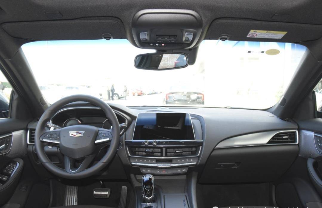 30万出头选哪款？大众奥迪A4L对比凯迪拉克CT5，车主：差别真大_搜狐汽车_搜狐网