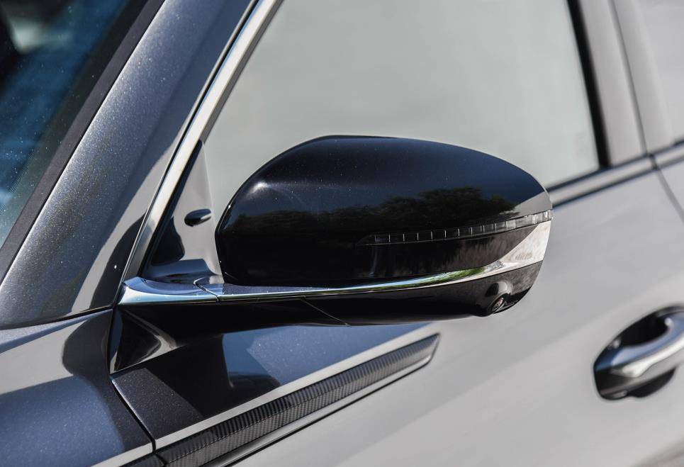 长安“黑马”更新换代，搭蓝鲸2.0T引擎，配爱信8AT，10.69万起_搜狐汽车_搜狐网