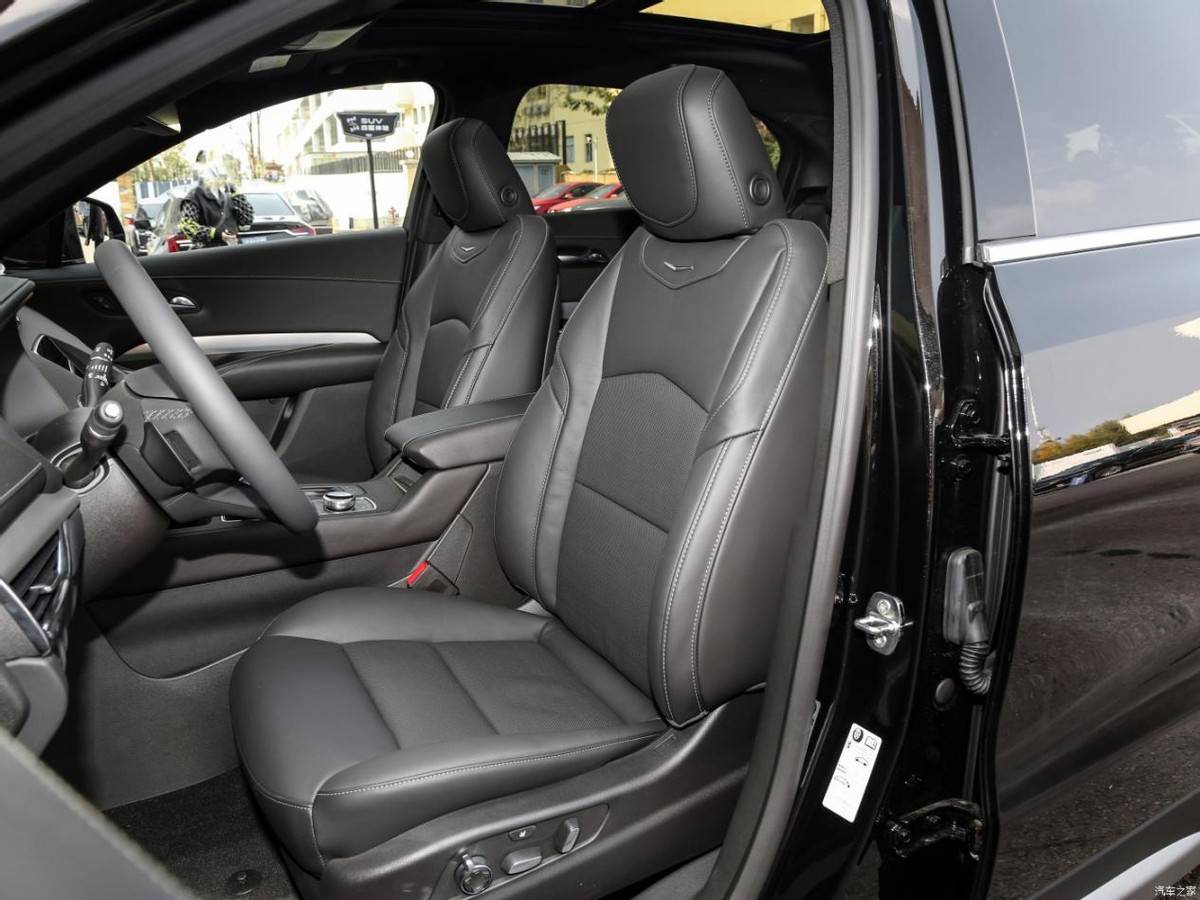 美式豪华SUV对战：林肯冒险家PK凯迪拉克XT4_搜狐汽车_搜狐网