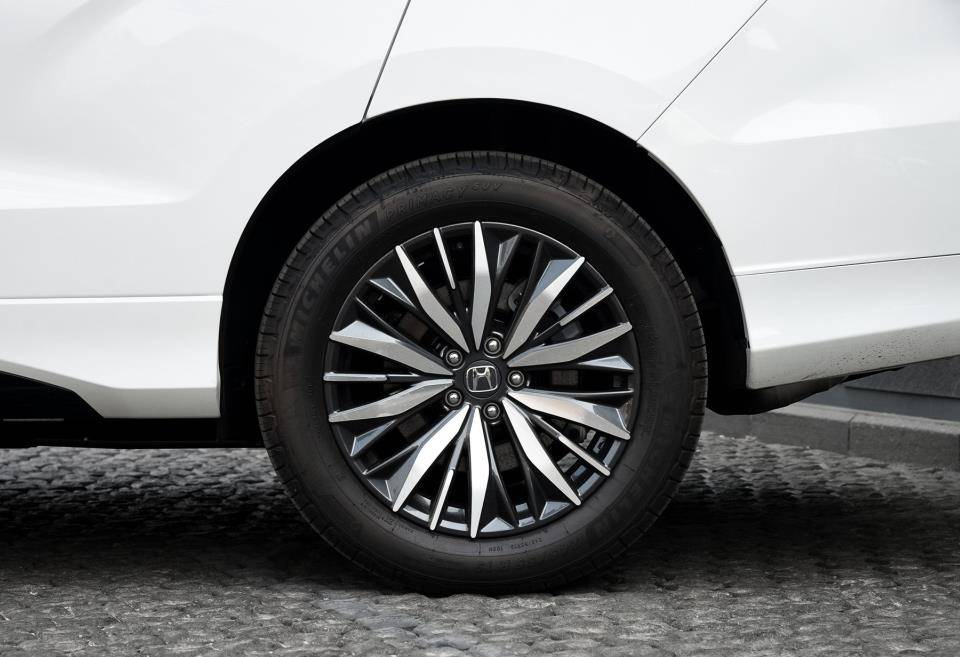 实力出众的本田SUV，2.0T爆272马力，配四驱，比汉兰达更威风_搜狐汽车_搜狐网