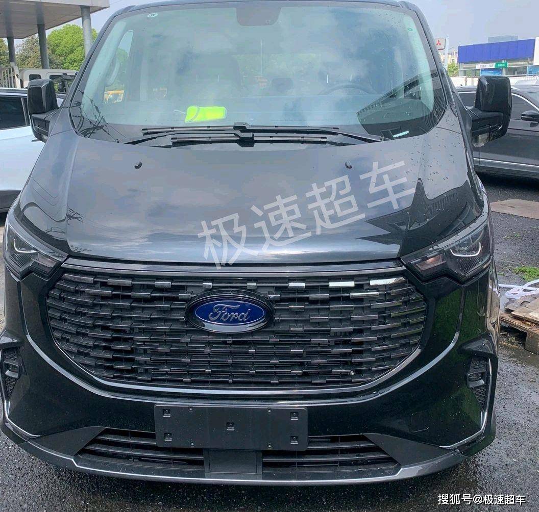 2023福特途睿欧：2.0T+9AT，大七座中型MPV，空间超越别克GL8_搜狐汽车_搜狐网