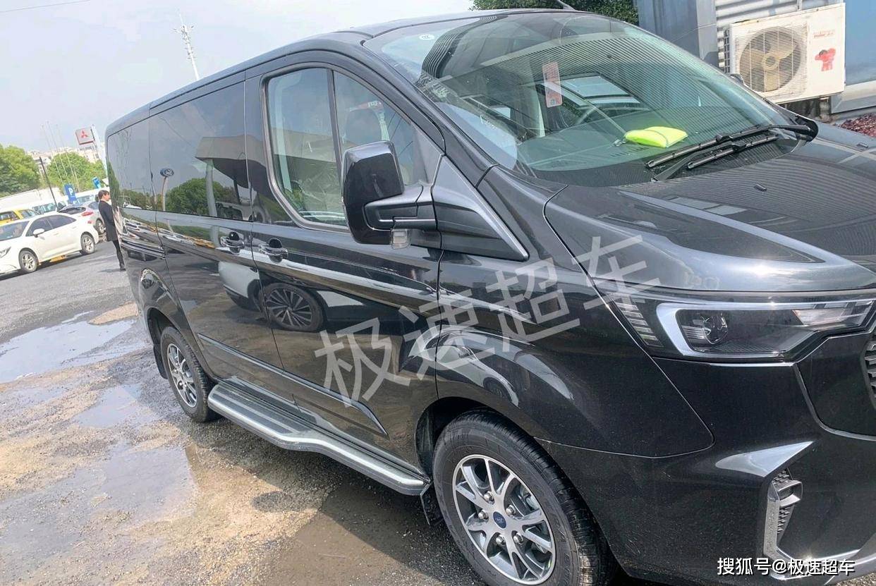 2023福特途睿欧：2.0T+9AT，大七座中型MPV，空间超越别克GL8_搜狐汽车_搜狐网