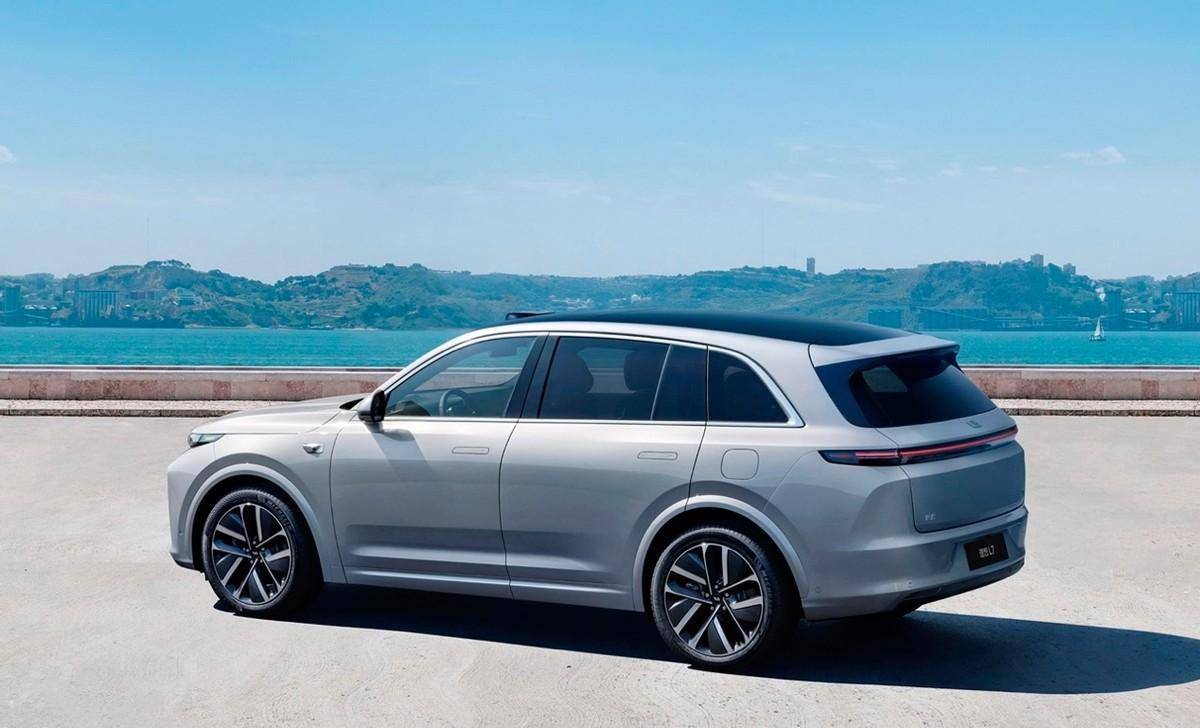 理想L7：综合续航1315km，配双15.7寸大屏，竞品直指汉兰达？_搜狐汽车_搜狐网