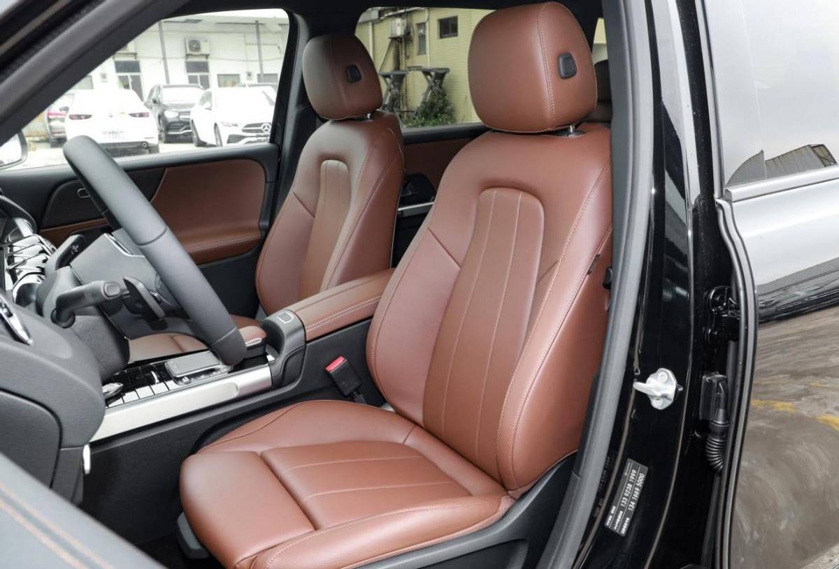 全新林肯冒险家 vs 奔驰GLB，探讨豪华背后的实力差距_搜狐汽车_搜狐网