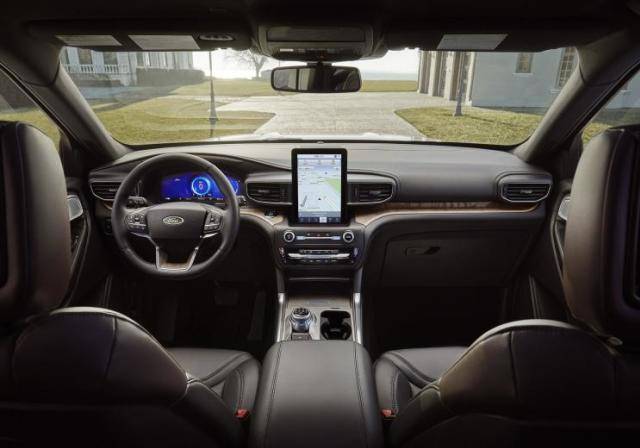 全球最畅销SUV，400马力＋10AT，油耗6升，还买啥途昂_搜狐汽车_搜狐网