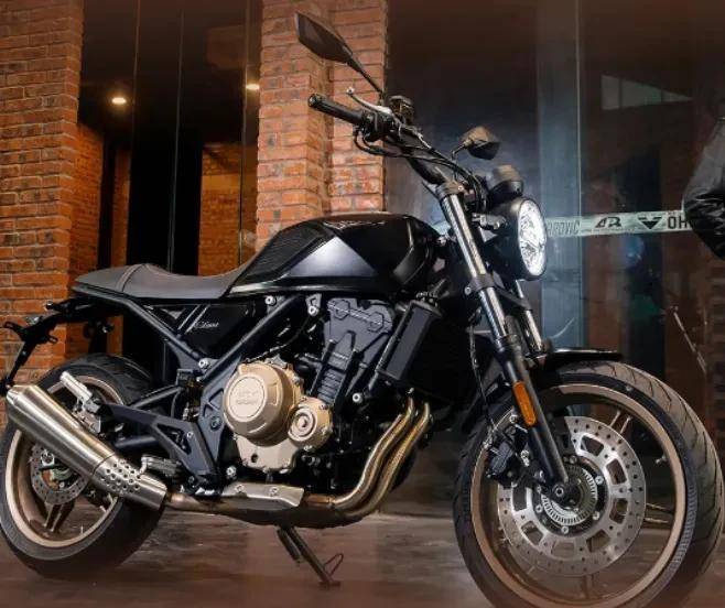 卷起来！高金GK400上市，售价25980元，全方位解析它都有哪些对手_搜狐汽车_搜狐网