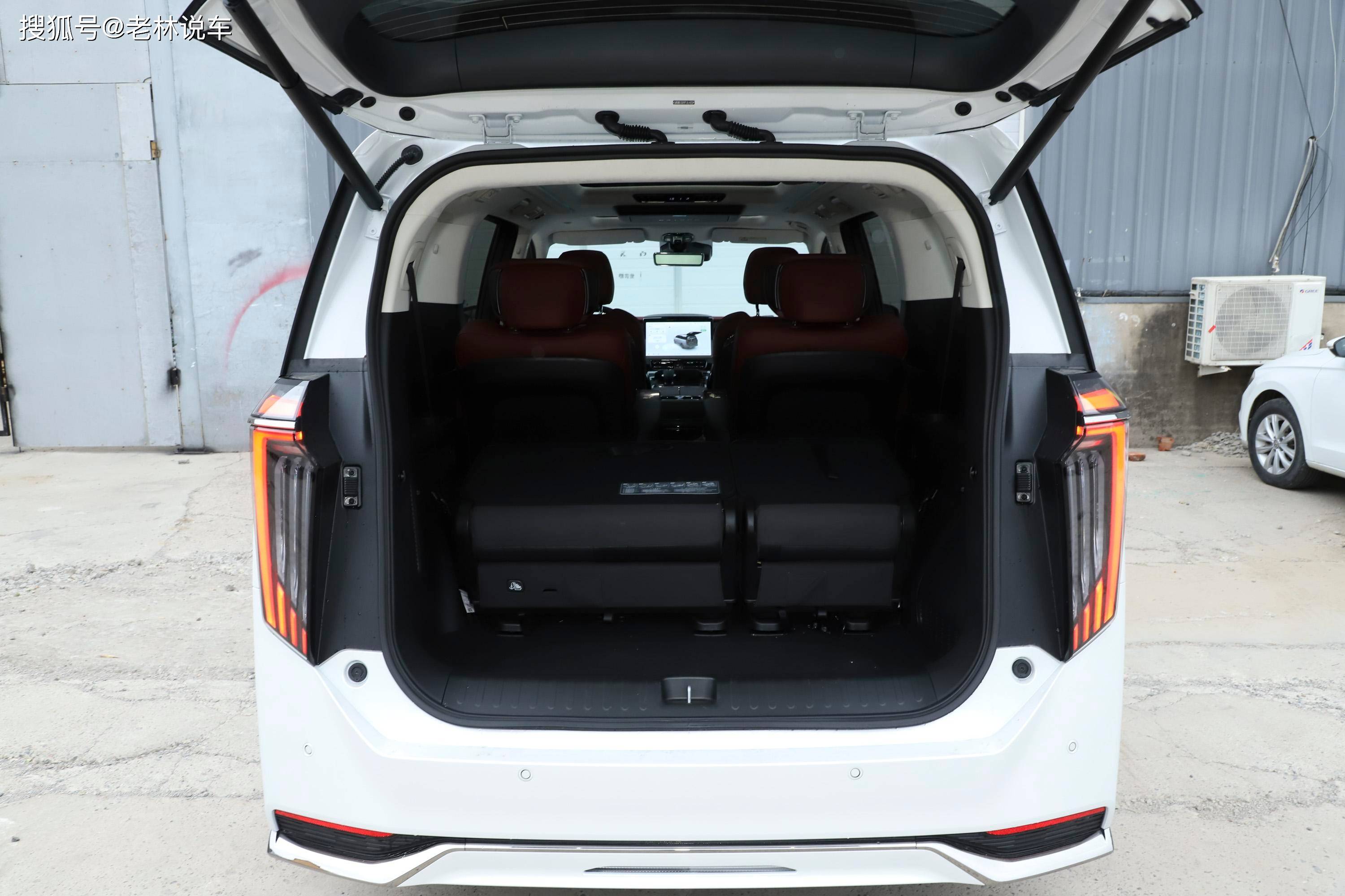 广汽推出“王炸”MPV，长超5米2，一箱油跑1032km，腾势D9不香了_搜狐汽车_搜狐网