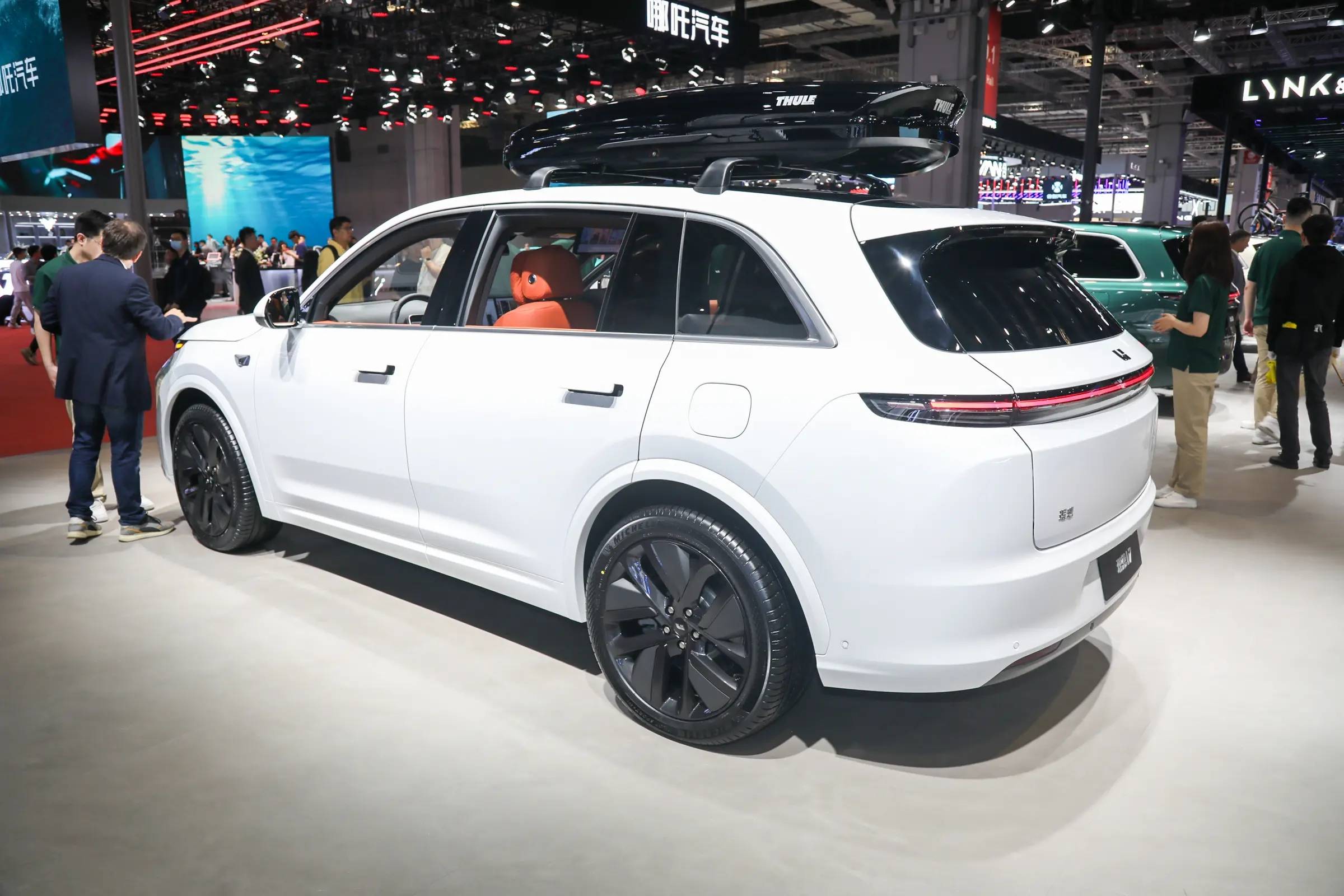 上市就拿销冠，终端无优惠，续航175km，5座布局，理想L7好在哪？_搜狐汽车_搜狐网