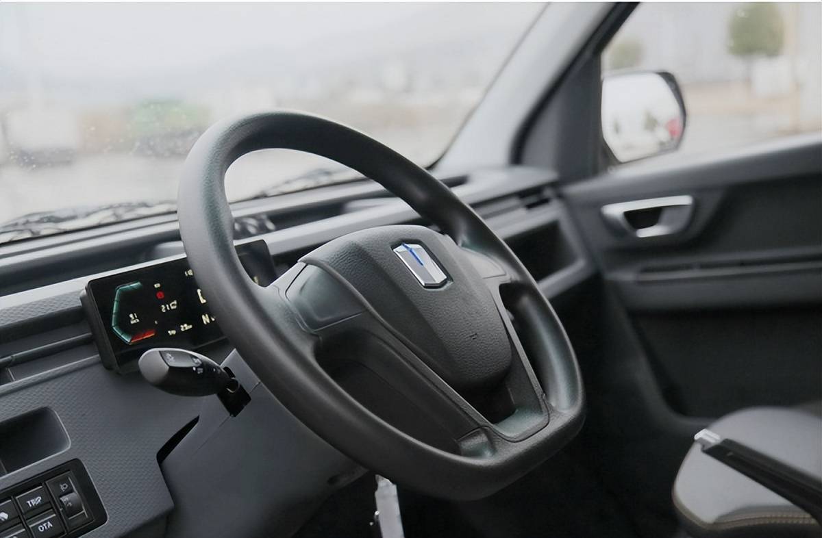 北汽王牌M7EV、吉利远程星享V6E、开瑞江豚EV 谁更香比过才知道_搜狐汽车_搜狐网