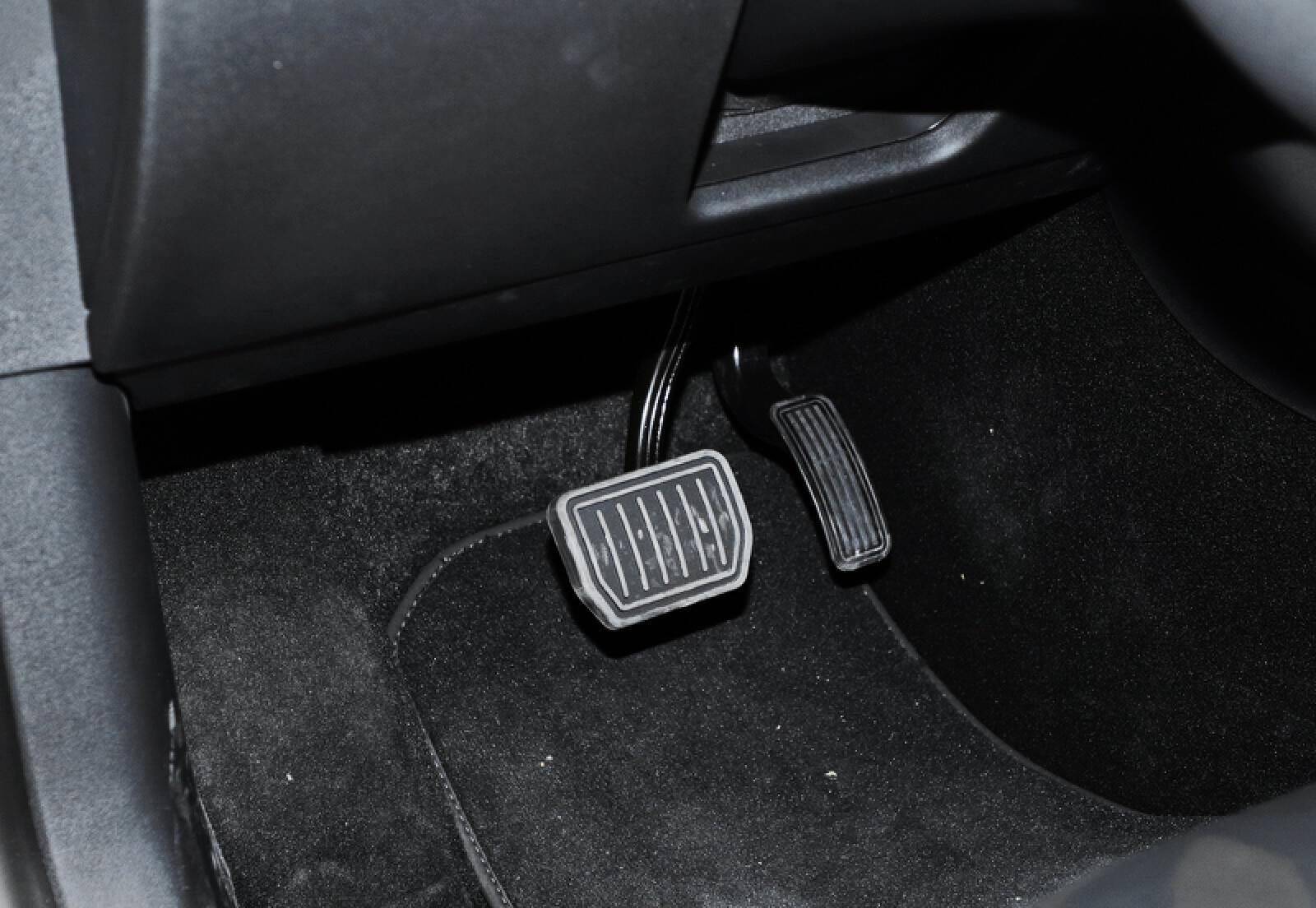 特斯拉召回110多万辆汽车，官方定性强制单踏板存“设计缺陷”_搜狐汽车_搜狐网