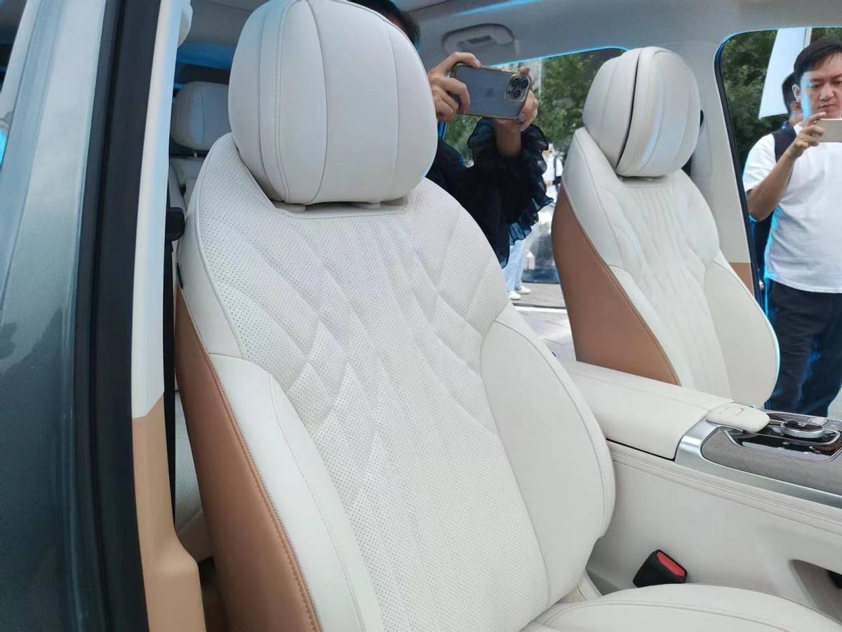 比肩30万级SUV，瑞虎9搭载2.0T+7DCT/8AT+“磁悬浮”悬架_搜狐汽车_搜狐网