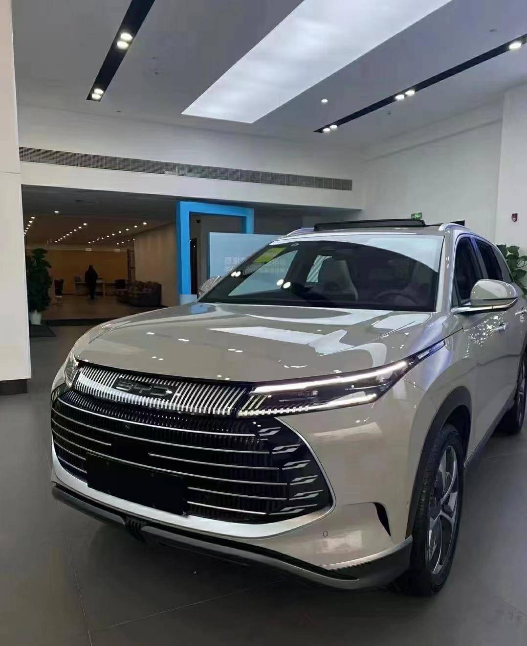 兼顾性能和续航，星越L Hi·P迎战护卫舰07，谁能笑到最后？_搜狐汽车_搜狐网