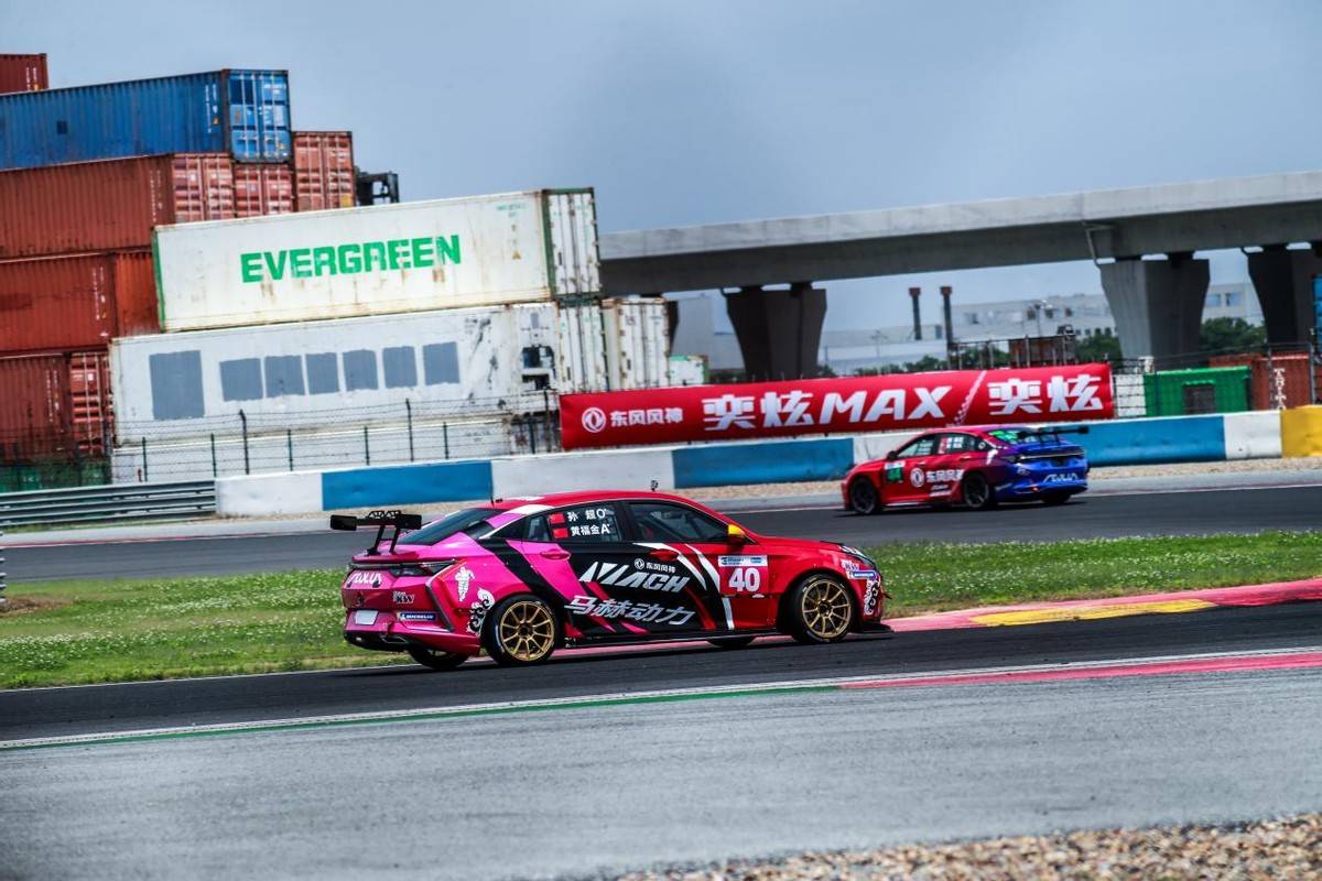 东风风神奕炫家族凭什么获得CEC“赛道双雄”称号_搜狐汽车_搜狐网