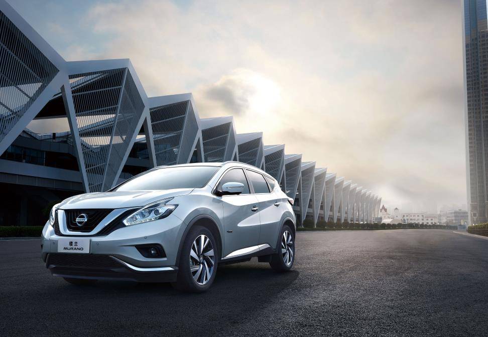 日产最厚道的中型SUV，轴距2830mm真皮5座，2.5T四驱245匹_搜狐汽车_搜狐网