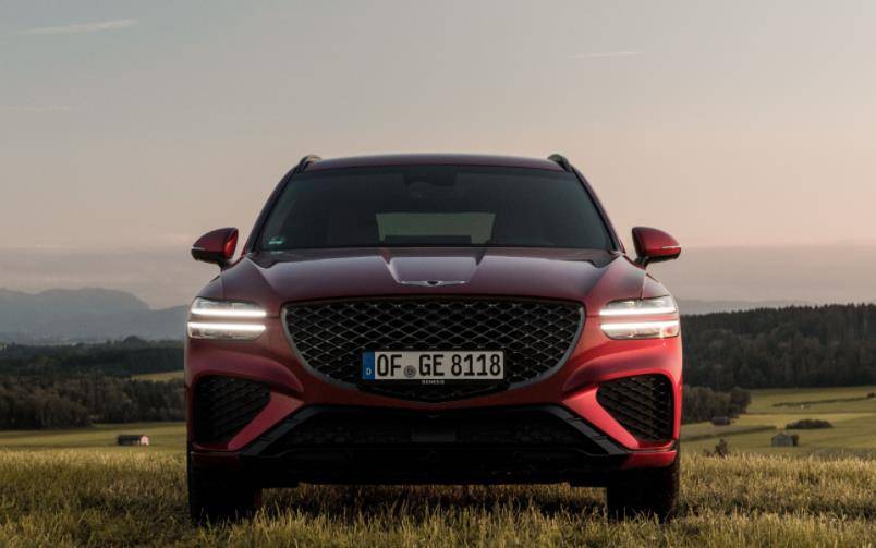 售32.98万元起，配2.5T+8AT动力总成，捷尼赛思GV70正式上市_搜狐汽车_搜狐网