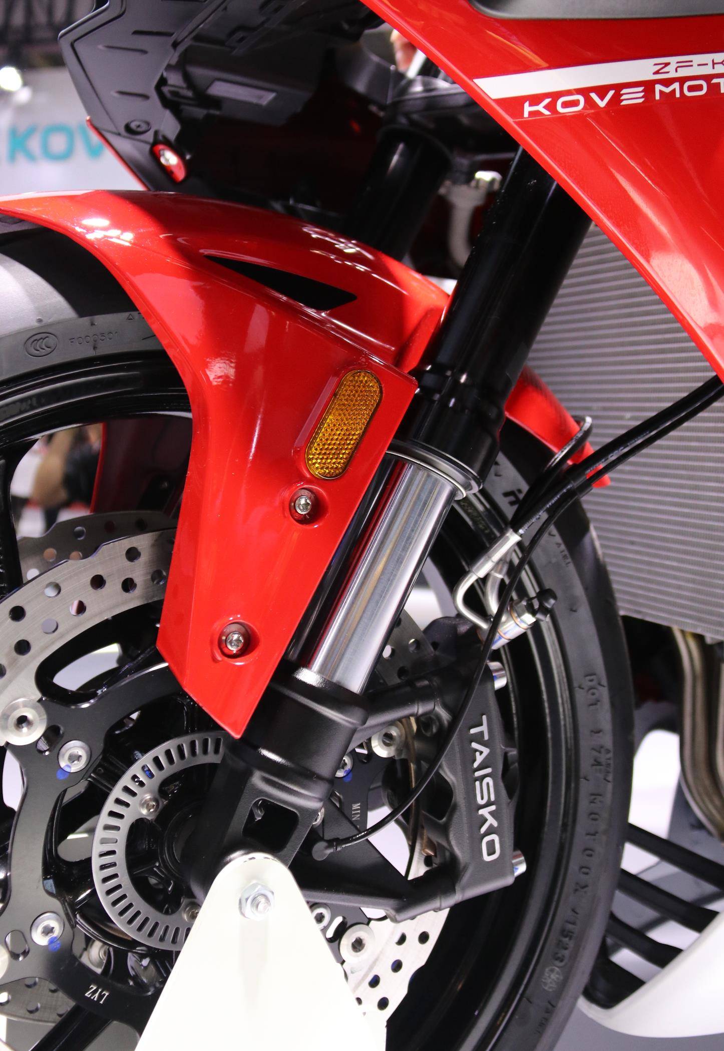 摩博会实拍35800元起！凯越450RR 国产四缸仿赛车上市！_搜狐汽车_搜狐网