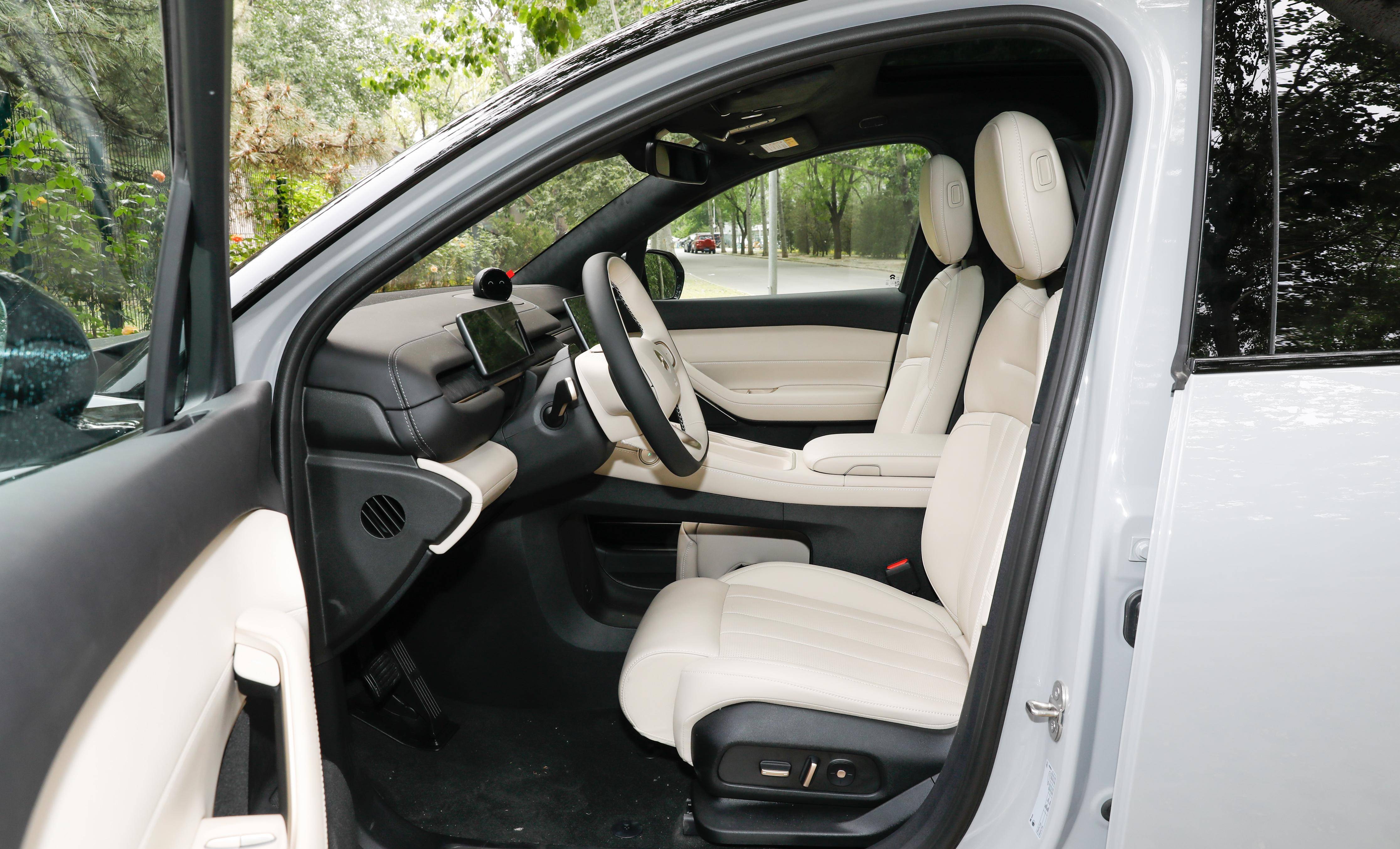 售36.8万起NT2.0打造 全新蔚来ES6正式上市_搜狐汽车_搜狐网