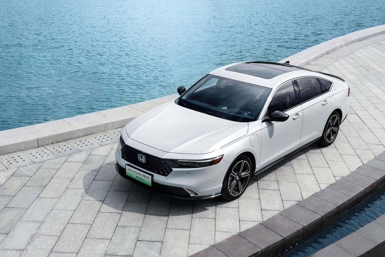 设计年轻，动力亮眼，本田雅阁e:PHEV能否重现B级王者之姿？_搜狐汽车_搜狐网