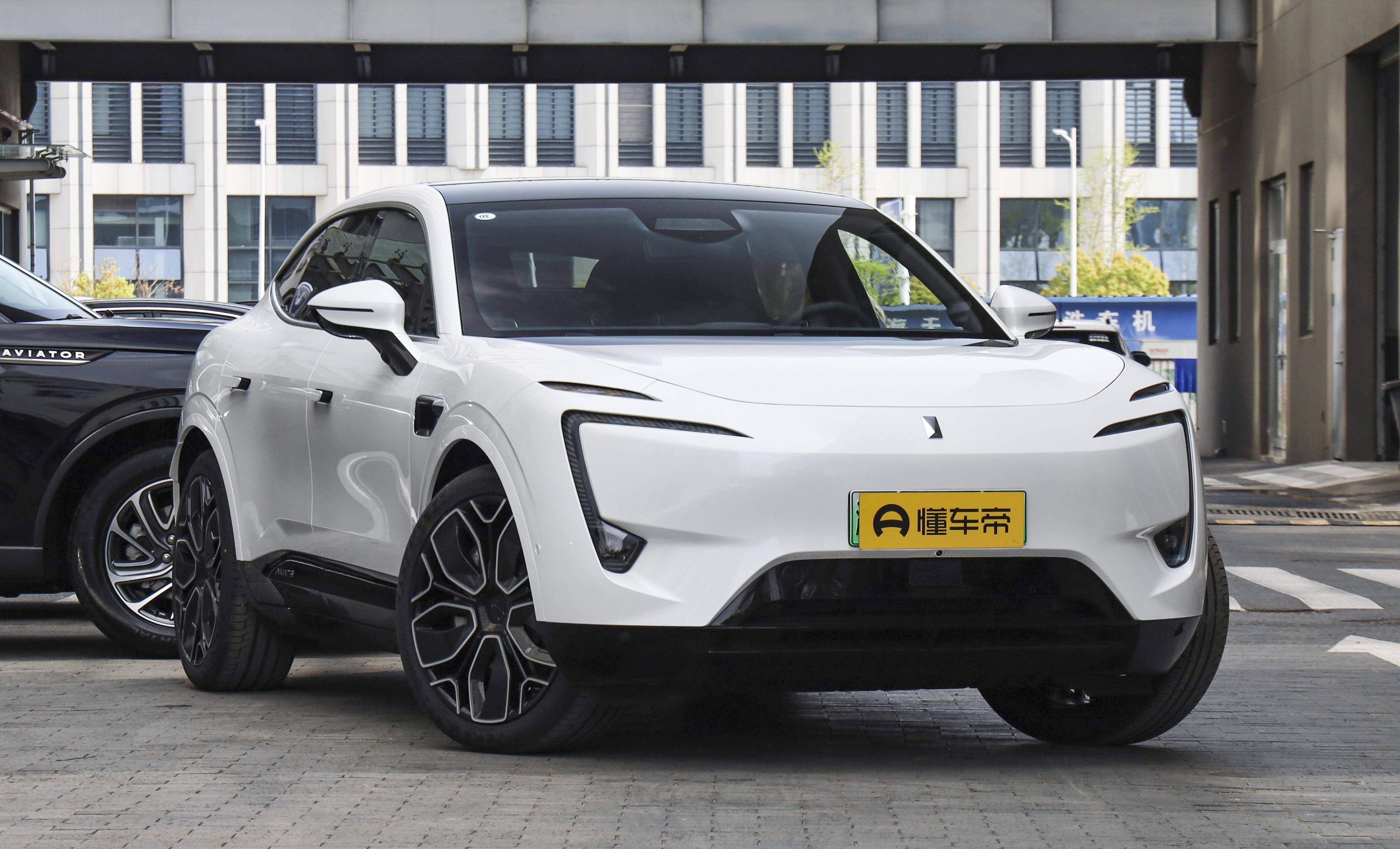 4座SUV，纯电续航705km，这款情感智能电动轿跑SUV适合精英人士_搜狐汽车_搜狐网