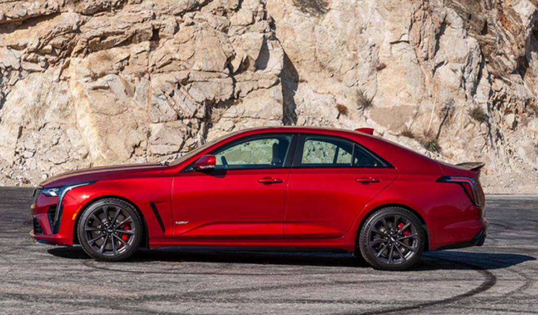 能扮猪吃虎的凯迪拉克CT4，3.9秒弹射起步！关键后驱还配手动_搜狐汽车_搜狐网