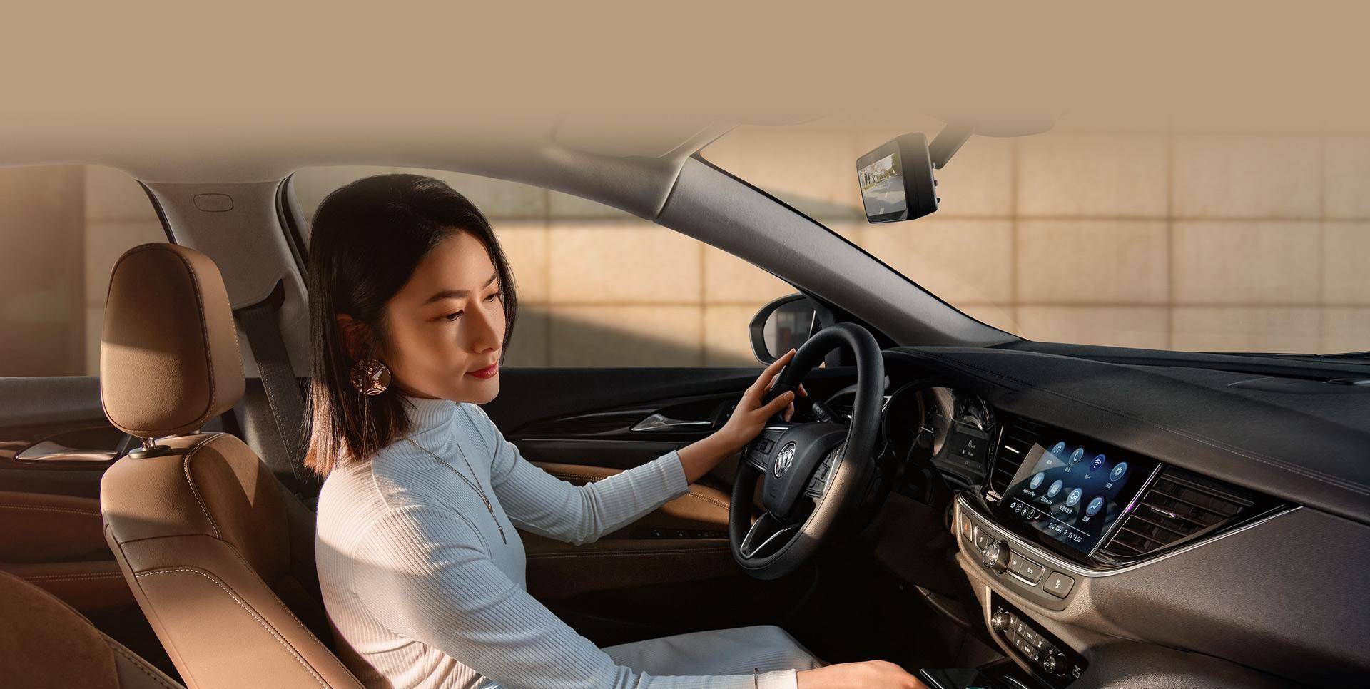 别克君威1.5T和迈锐宝XL，哪个更值得入手？_搜狐汽车_搜狐网