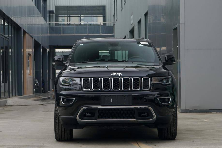 标配6缸引擎的进口硬派SUV，286马力＋8AT，配四驱，比普拉多霸气_搜狐汽车_搜狐网