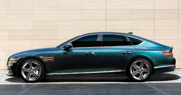 现代版“奥迪A7”惊艳来袭，标配2.5T＋8AT，比宾利欧陆GT还漂亮_搜狐汽车_搜狐网