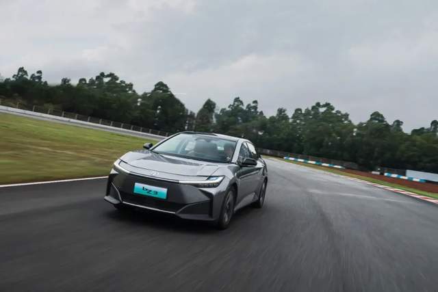 究竟什么样的人会购买一汽丰田bZ3？_搜狐汽车_搜狐网