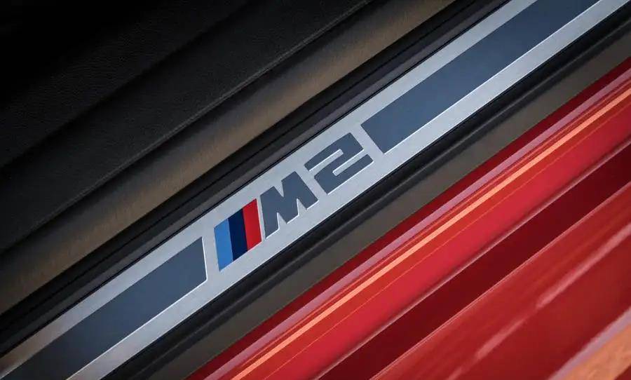 更加纯粹的运动感，宝马M2手动版实拍图发布_搜狐汽车_搜狐网