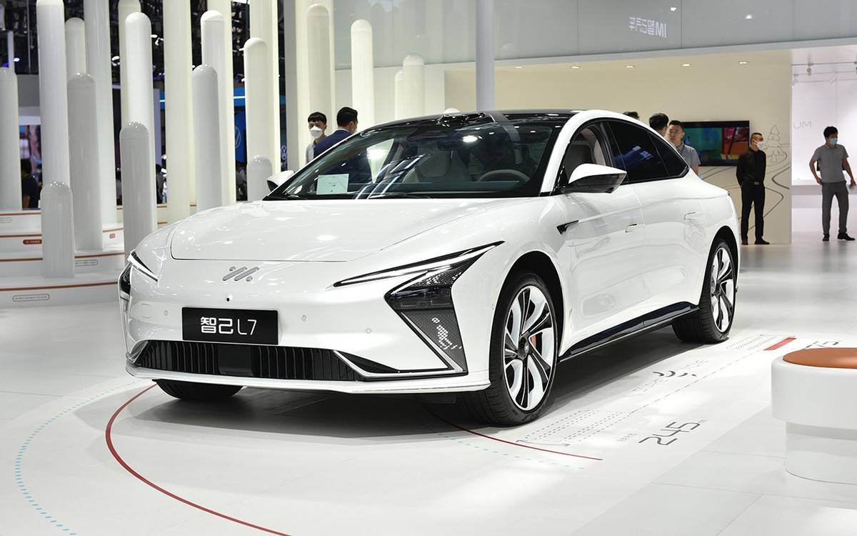 继智己L7、飞凡F7之后，荣威D7又要来了，续航510km起，能大卖？_搜狐汽车_搜狐网