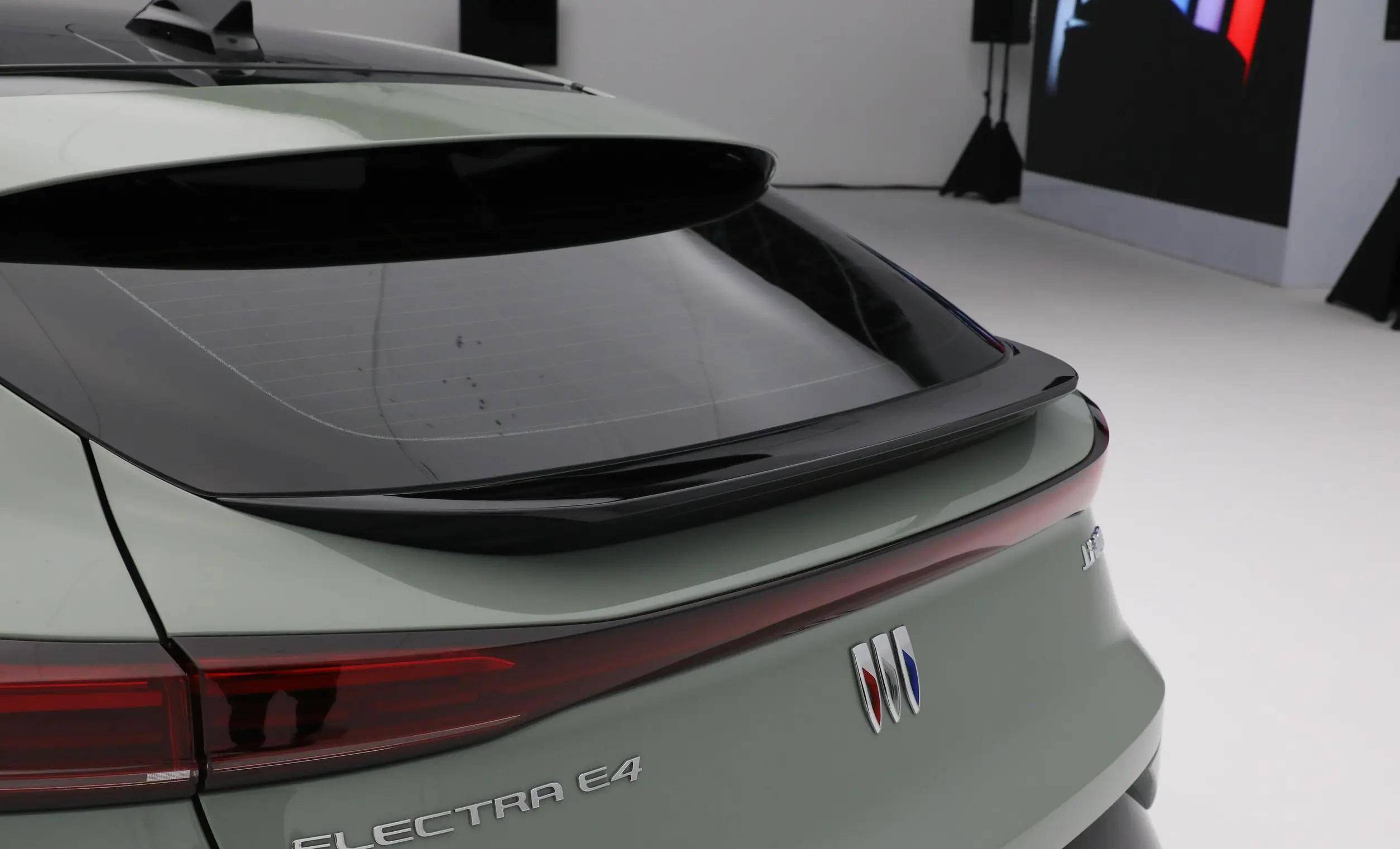 别克E4即将上市，标准续航和GS四驱版实车曝光，最高续航620km_搜狐汽车_搜狐网