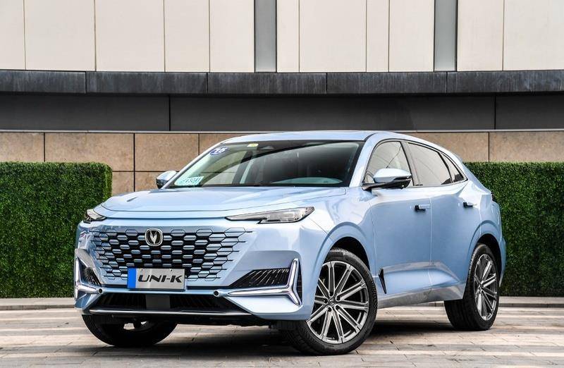 标配2.0T＋8AT，外观设计再次升级！长安新“UNIK”正式上市_搜狐汽车_搜狐网