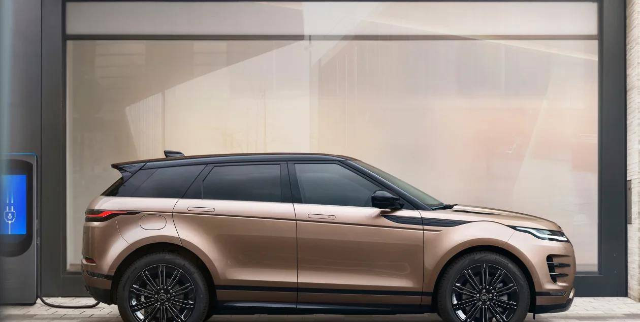 外观小改内饰更新，中期改款路虎揽胜极光官图发布_搜狐汽车_搜狐网