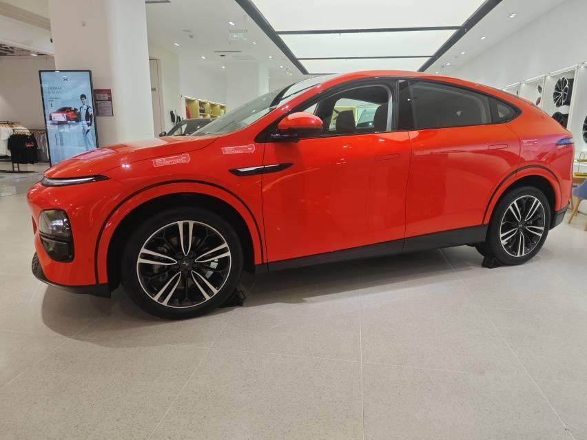 探店小鹏G6，20.99万起售，最高续航755km，被深蓝S7“截胡”？_搜狐汽车_搜狐网