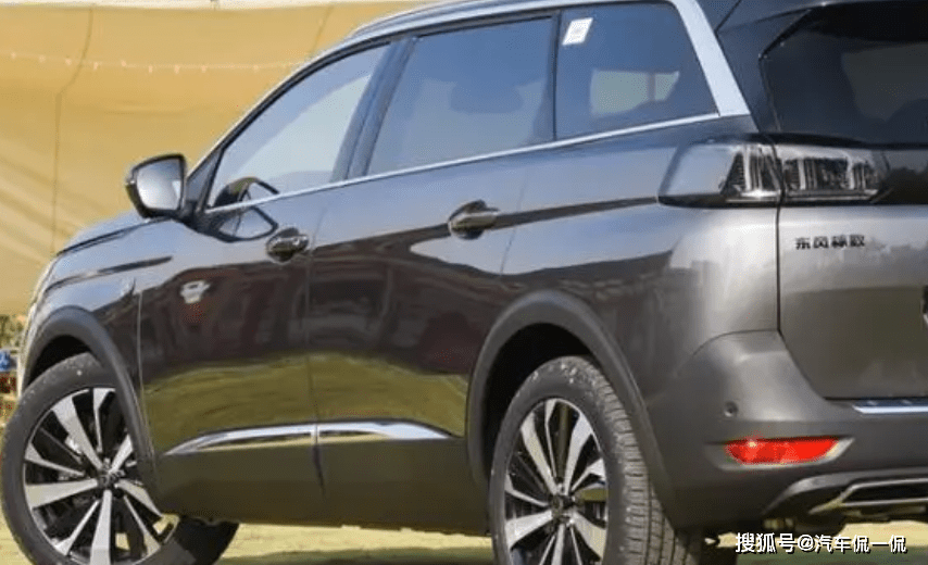 标配8AT+211马力，7座合资SUV降到15.28万，却无人识货_搜狐汽车_搜狐网