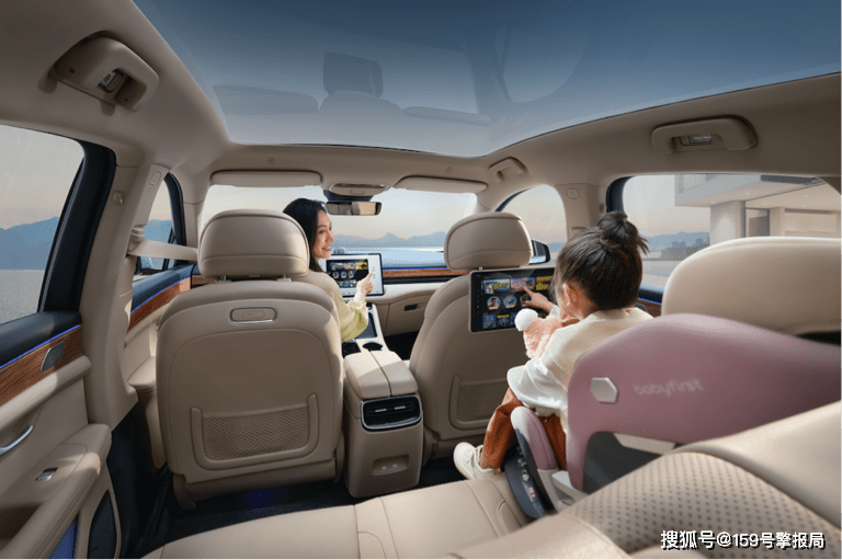 AITO问界M5标准版首发，CARE服务战略聚焦用户关爱_搜狐汽车_搜狐网