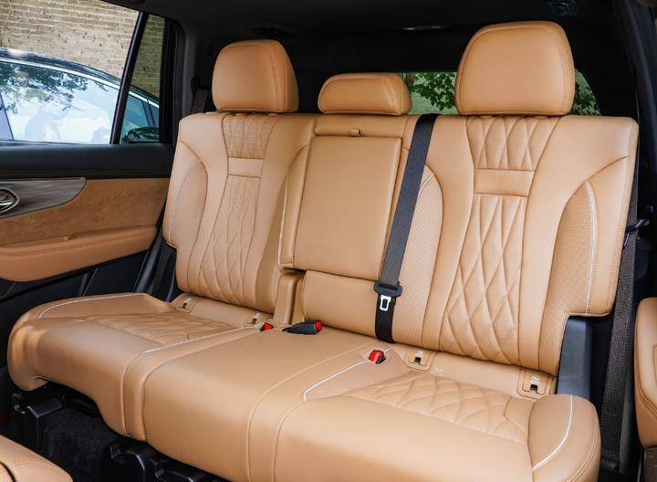 全系标配8155芯片，起售18.68万元，新款传祺GS8来袭_搜狐汽车_搜狐网