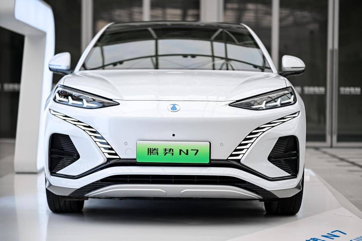 腾势N7上市,定位智能豪华猎跑SUV,势必抢夺BBA销量_搜狐汽车_搜狐网