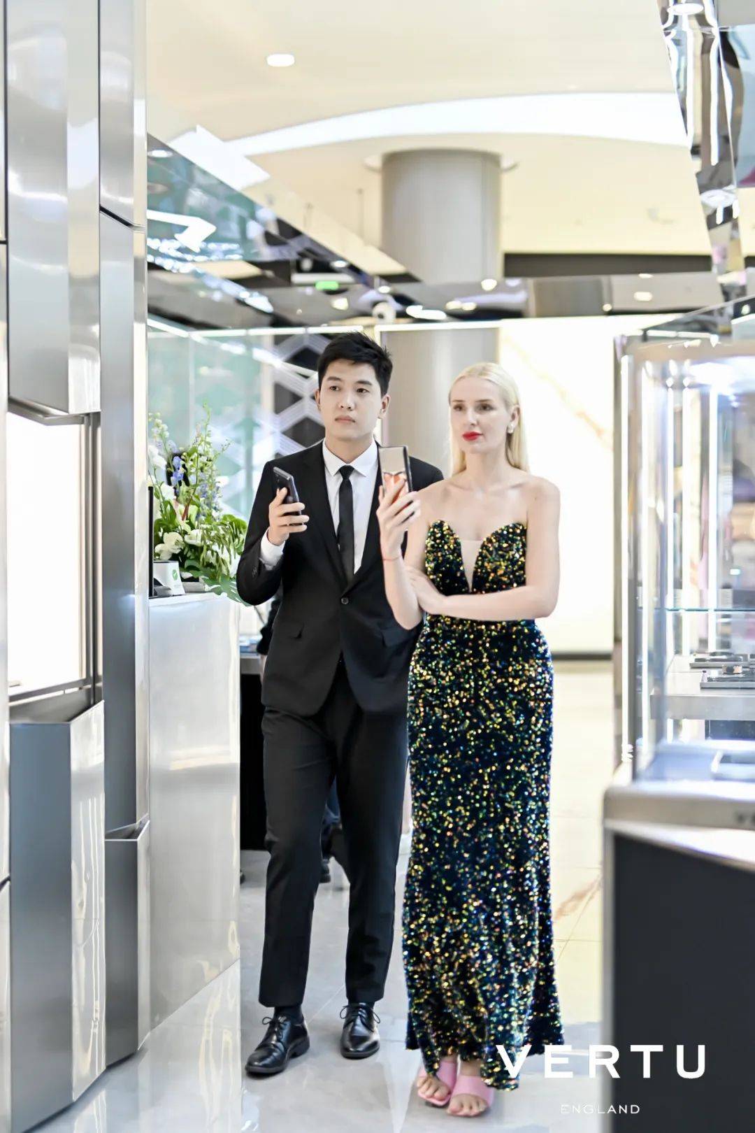 英国奢侈品手机品牌VERTU在cdf三亚国际免税城开设免税首店_服务_用户_全球