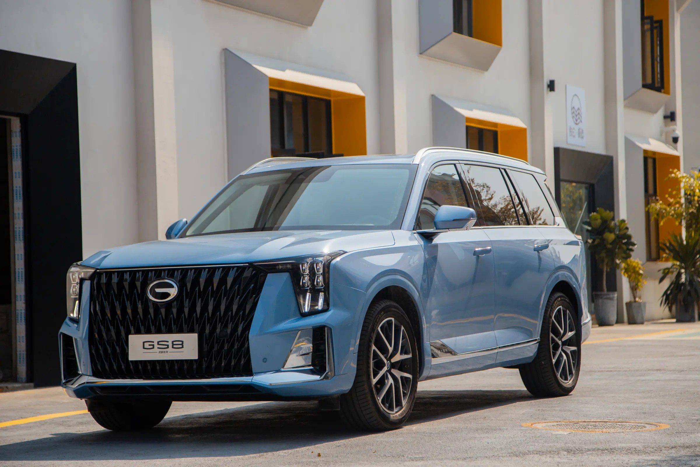 亲民版汉兰达升级！8155芯片+丰田THS加持 真无敌了？_搜狐汽车_搜狐网