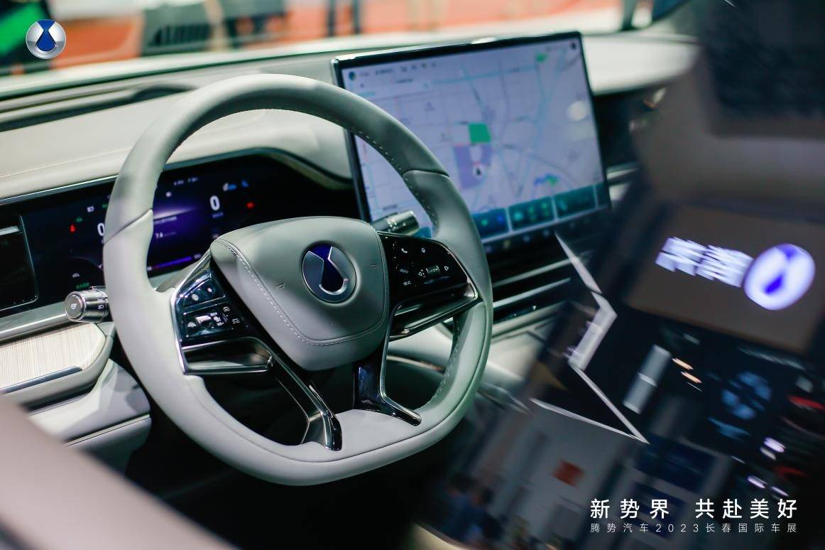 豪华感超越BBA？ 腾势携腾势N7震撼亮相长春汽博会_搜狐汽车_搜狐网