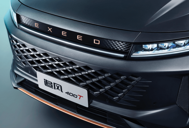 又一高颜值SUV，红色卡钳+双边四出排气，起步261马力，油耗7.68L_搜狐汽车_搜狐网