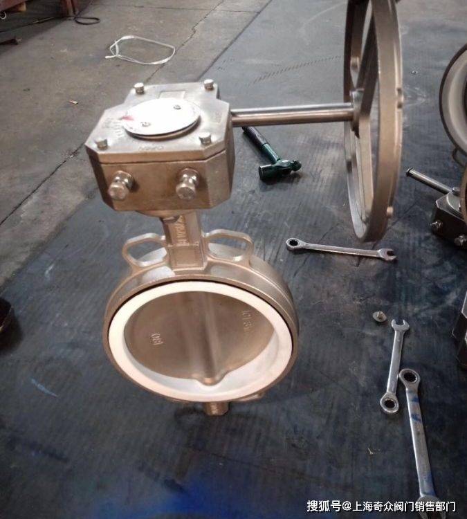 D371F-16C涡轮半衬氟对夹蝶阀 DN100脱硫专用衬氟手动阀_价格