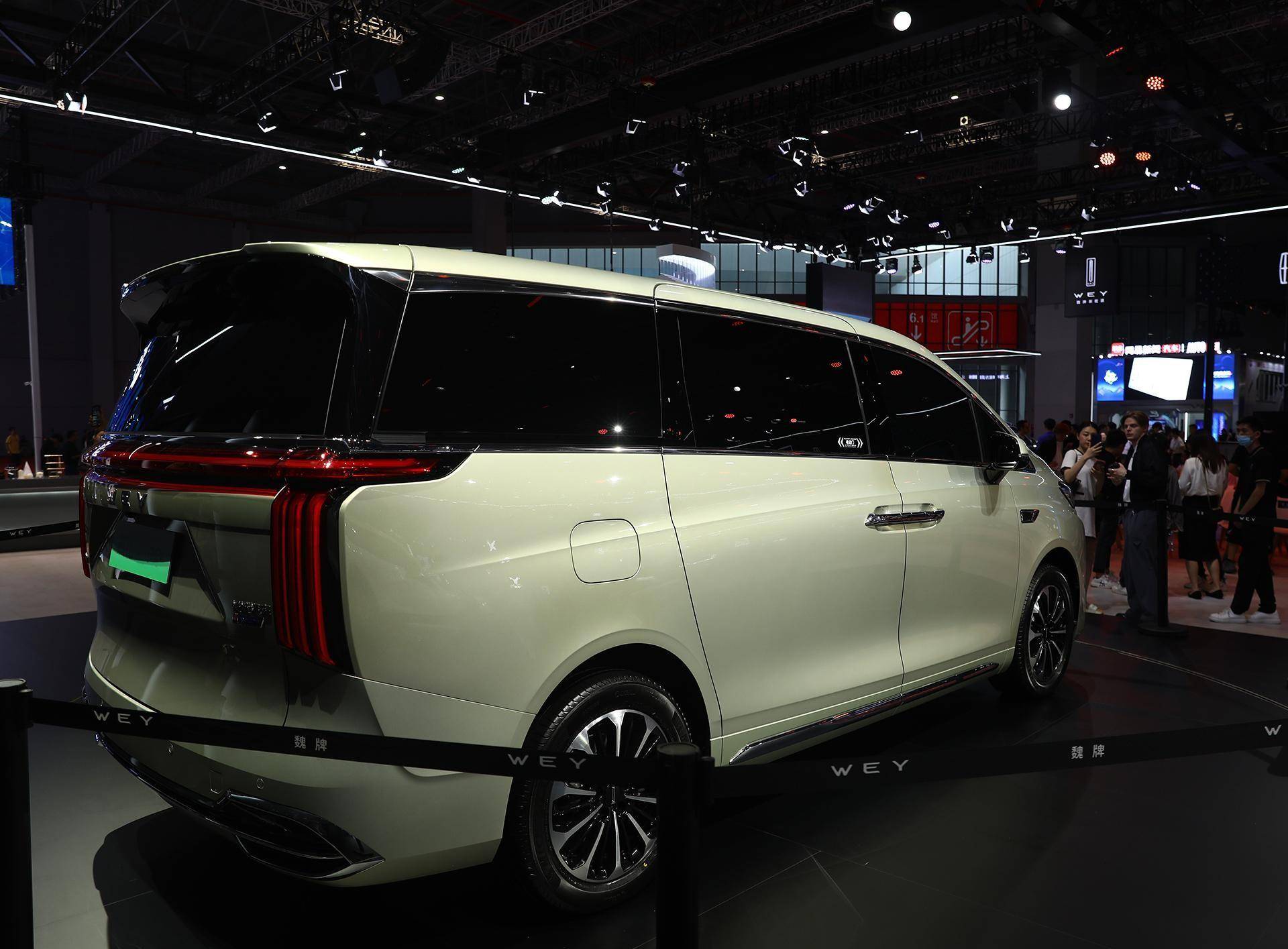 对标腾势D9 魏牌高山DHT-PHEV内饰官图发布 配压缩机冰箱_搜狐汽车_搜狐网