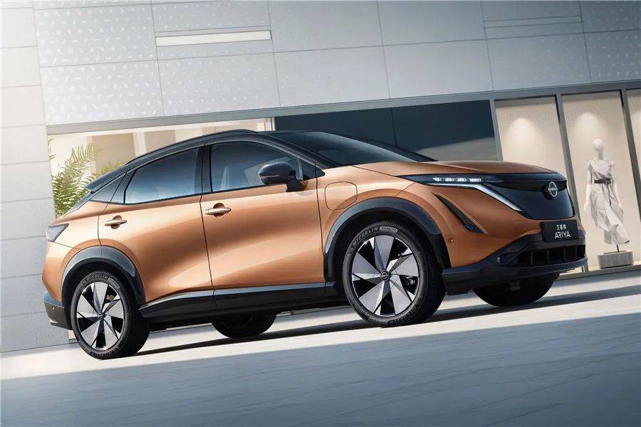 新款ARIYA仅售19.99万起，日产终于掀桌子了_搜狐汽车_搜狐网