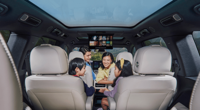 适合全家人的SUV终极之选，理想L8和锐界L到底谁更强？_搜狐汽车_搜狐网