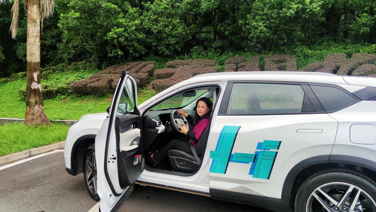 试驾官 | 评测皓瀚·马赫电混DH-i，6秒破百，综合续航1200km！_搜狐汽车_搜狐网