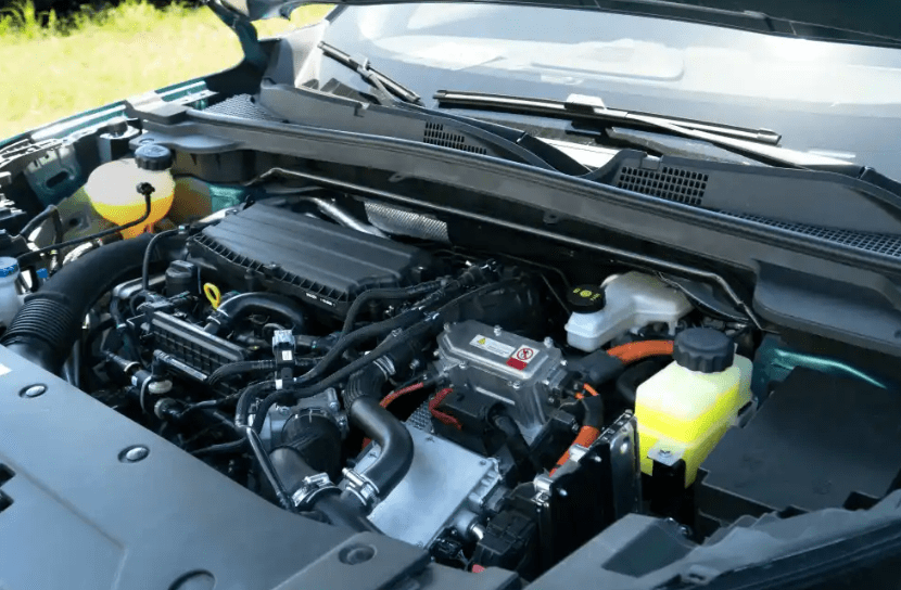 试驾来自国家队的皓瀚·马赫电混DH-i，油耗4.2L，续航1200km，果然能打_搜狐汽车_搜狐网