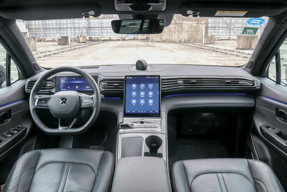 e平台3.0+云辇-A，集齐比亚迪科技树，腾势N7竞争蔚来ES6没优势？_搜狐汽车_搜狐网